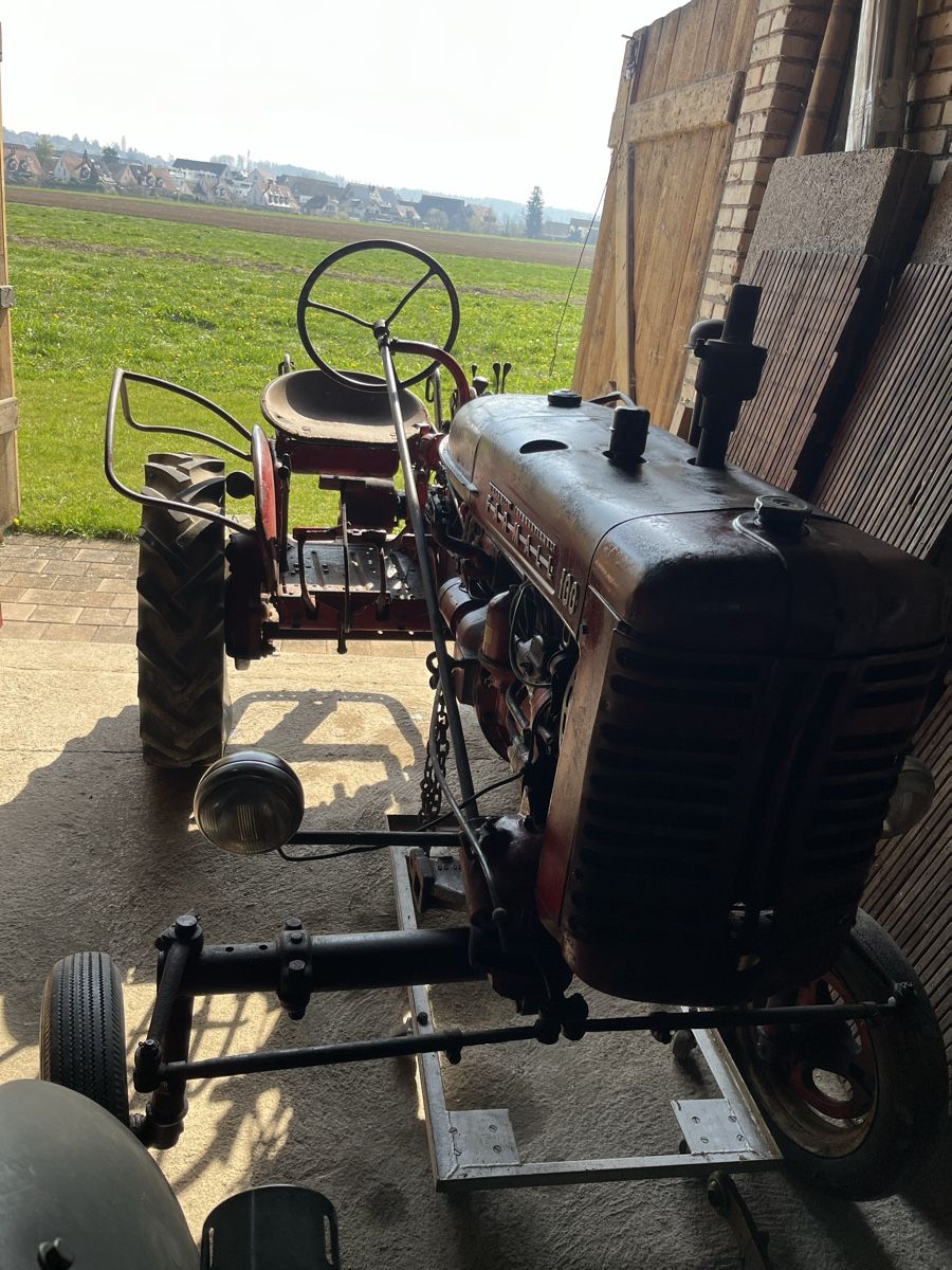 Mc Cormick Farmall International Traktor ab 1 Fr. (Gebraucht) in ...