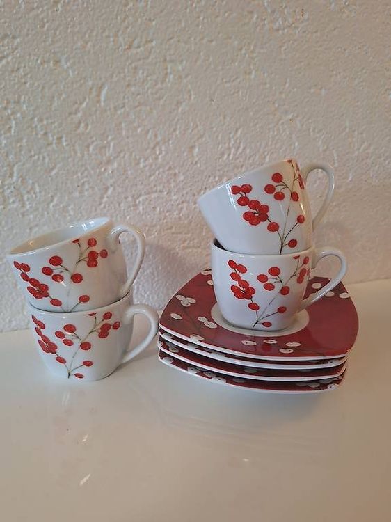 Espresso-Tassen-Set (4 Stück) weiss/rot (Gebraucht) in Cormagens für CHF 15 – nur Abholung auf ...