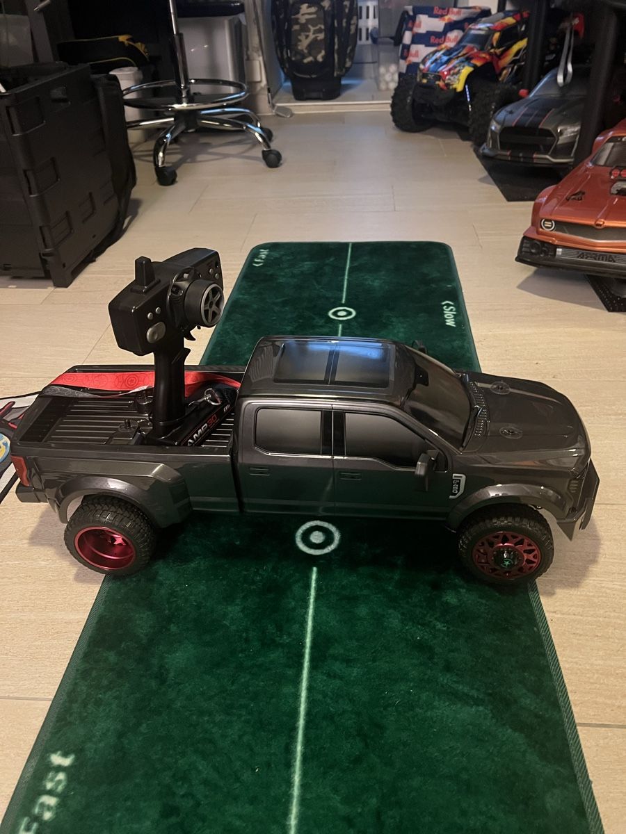 Voiture RC / CEN Ford F450 4WD 1/10 (Neuf (Voir description)) à Le Mont ...