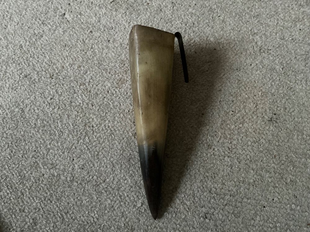 antiker Horn-Behälter, für Wetzstein (Gebraucht) in Jona für CHF 18 ...