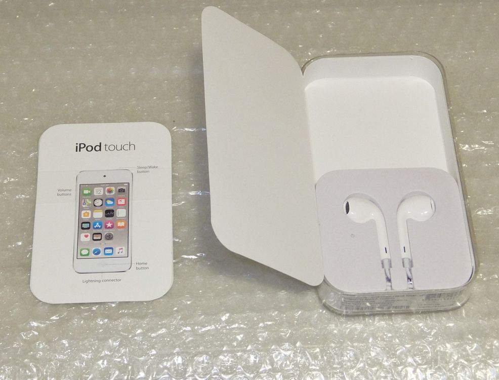iPod Touch 6th Gen 128 GB Silver Model A1574 MKWR2LL/A (Gebraucht) in ...