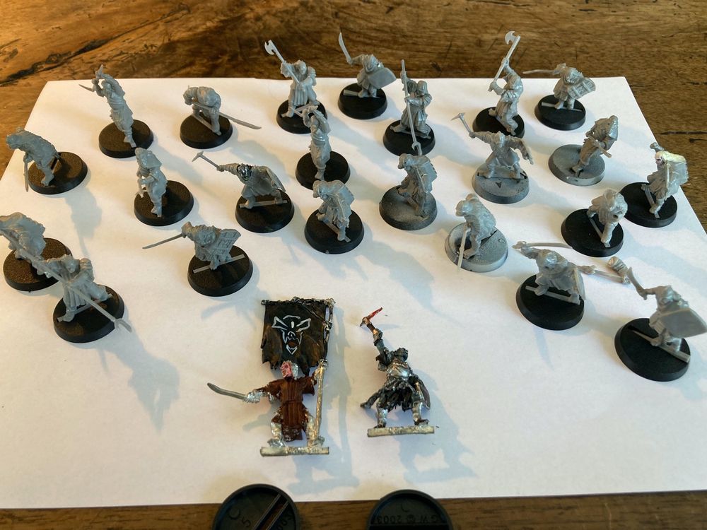 Lord Of The Rings miniatures Warhammer Mordor Orcs army (Gebraucht) in Solduno für CHF 36 – mit ...