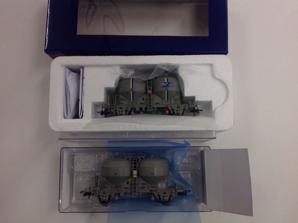 Roco 66795 & 67870 Ucs Zementsilowagen (Neu und originalverpackt) in ...
