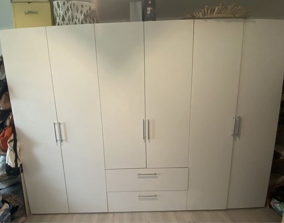 Schrank / Möbel Pfister / NP: CHF 2‘100 (Gebraucht) in Buch am Irchel für CHF 8 – nur Abholung ...