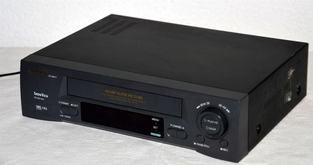 Videorecorder VHS Sharp VC-M311SVM magnétoscope (Gebraucht) in Collonges für CHF 60 – mit ...