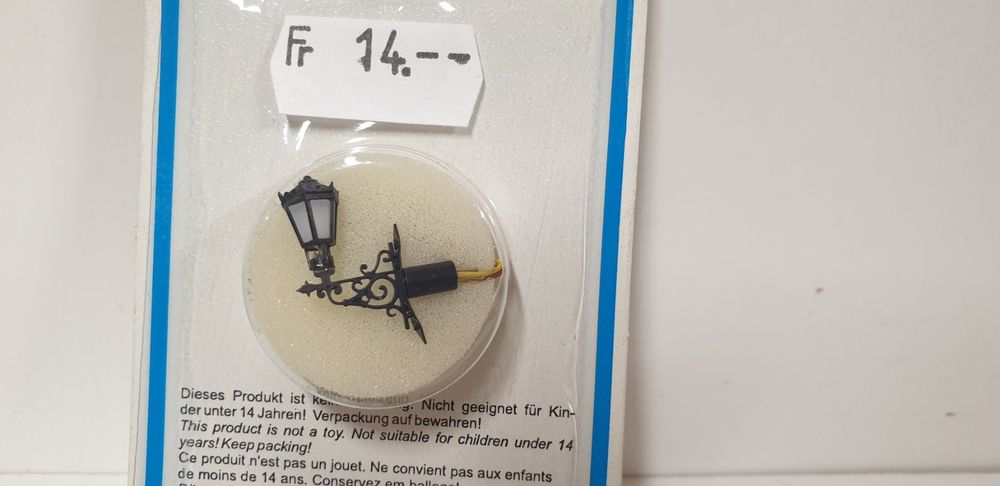 Viessmann Wandlaterne H0/AC-DC 6074 (Neu und originalverpackt) in ...