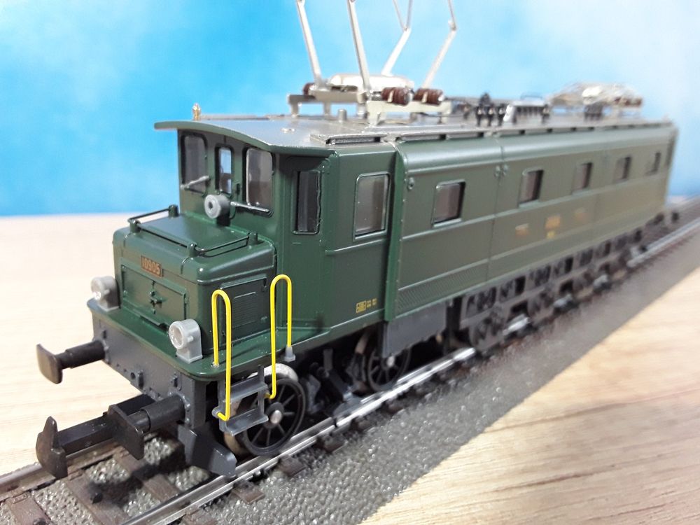HAG 138 _ SBB Lokomotive Ae 4/7 _ ESU digital _ AC _ Spur H0 (Gebraucht) in Rüti ZH für CHF 359 ...