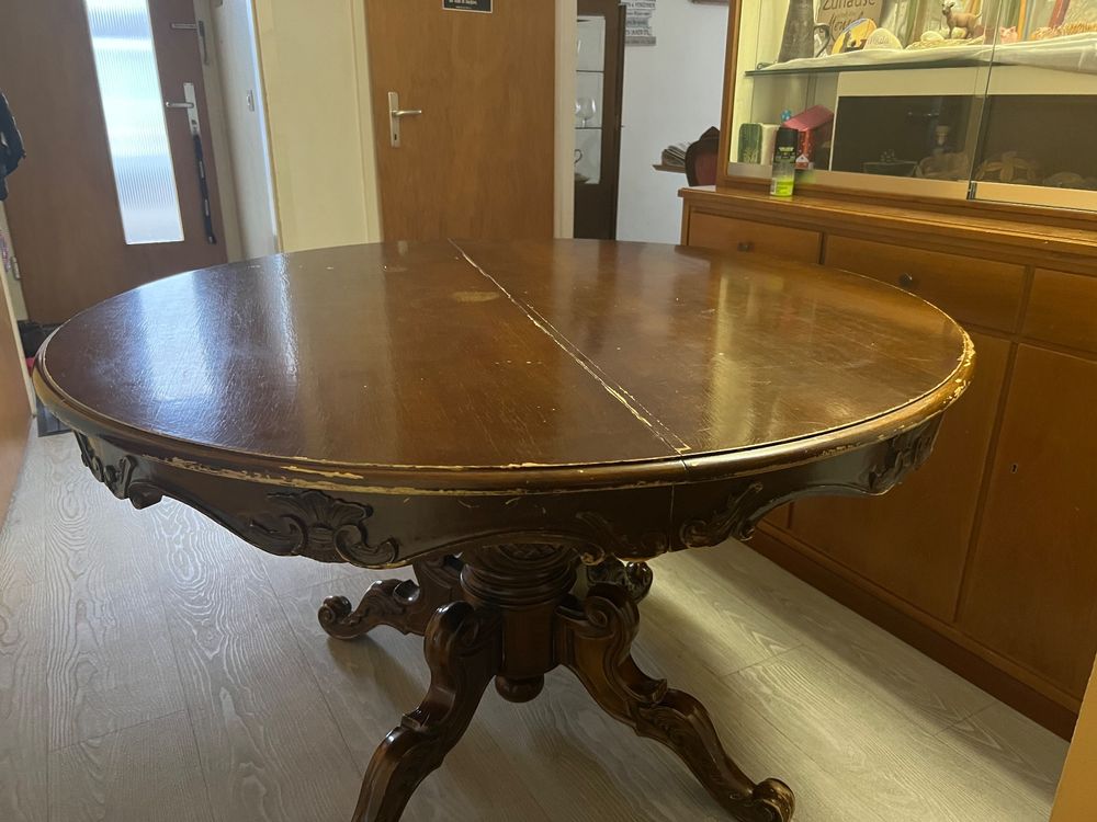 Antiker alter runder Holztisch,mit schönem Fuss | Kaufen auf Ricardo