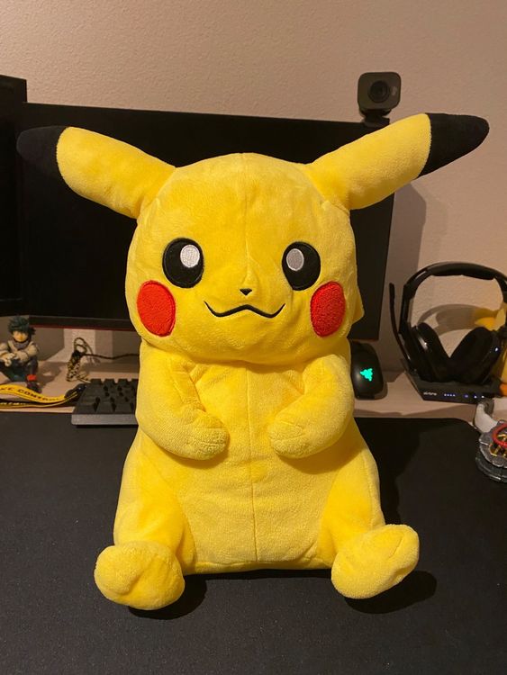 Pikachu Plüschtier aus Japan (Neu (gemäss Beschreibung)) in Anglikon für CHF 12 – mit Lieferung ...