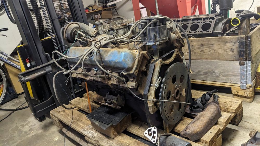 Oldsmobile 350 Motor mit Anbauteilen ab 1.- (Gebraucht) in Bad Ragaz ...