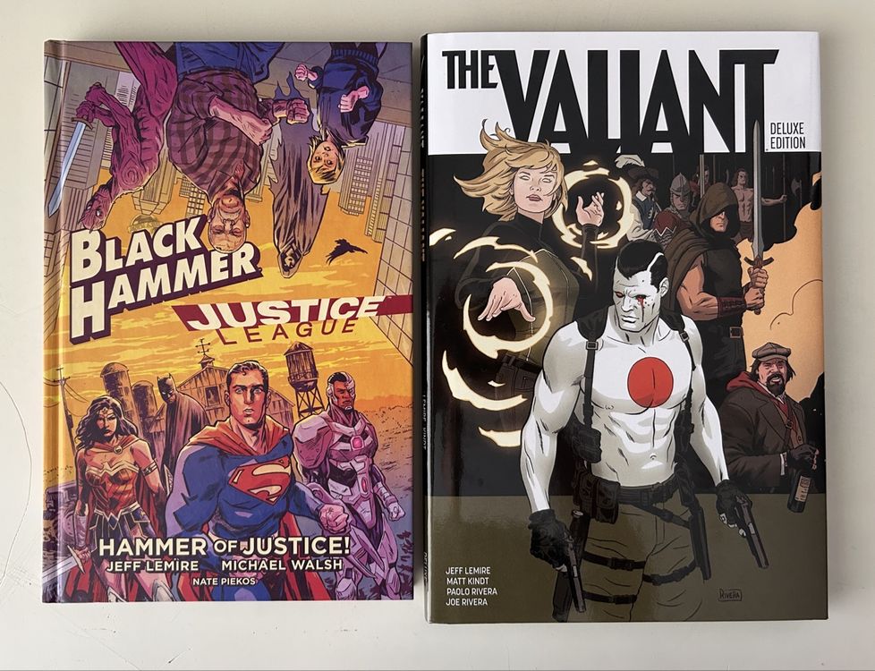 Black Hammer/Justice League & The Valiant Comic Books (Gebraucht) in Dübendorf für CHF 15 – mit ...