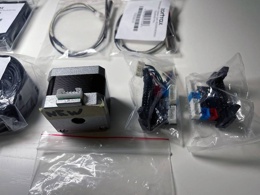 Set of accessories for ZORTRAX 3D printers (Neu (gemäss Beschreibung ...