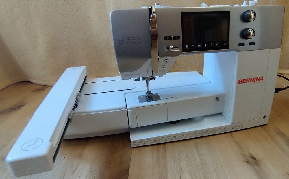 Gelegenheit: Bernina B555 inkl. Stickmodul (Gebraucht) in Niederdorf ...