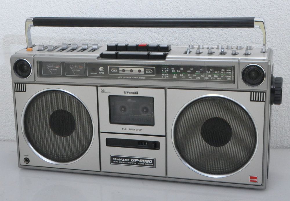Sharp GF-9090 Radiorekorder (Gebraucht) in Oberglatt ZH für CHF 69 ...