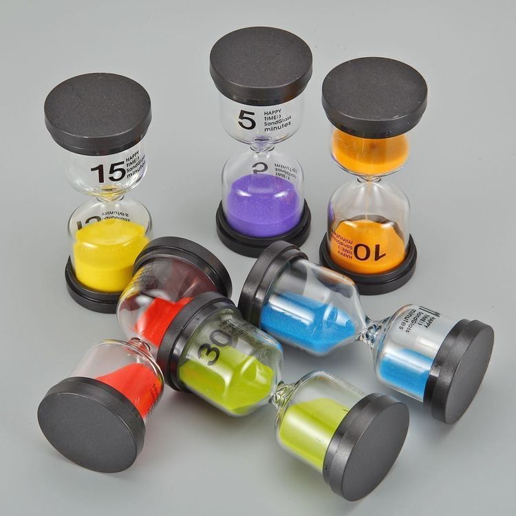 + 6 Stück Farben Sanduhren Set sanduhr (Gebraucht) in Thun für CHF 23.5 ...