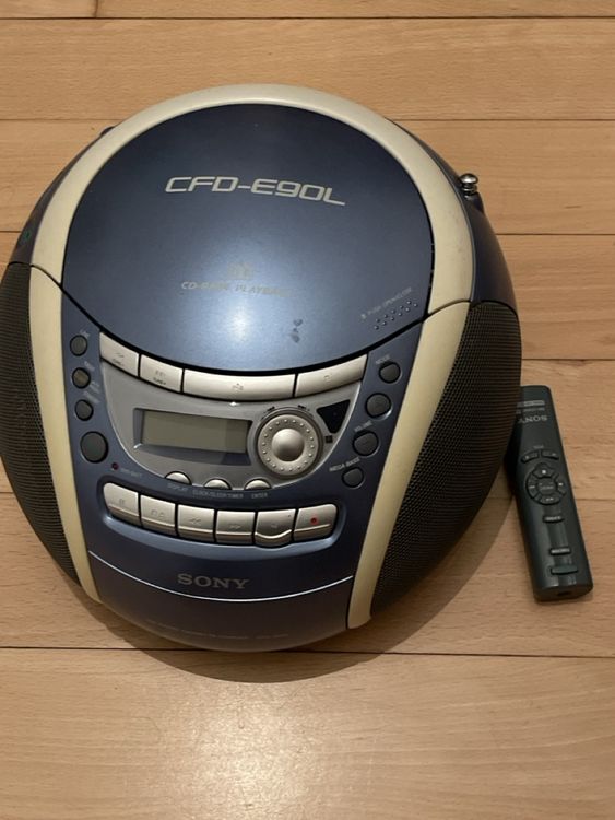 Sony Radio CD Player CFD-E90L mit Fernbedienung | Kaufen auf Ricardo