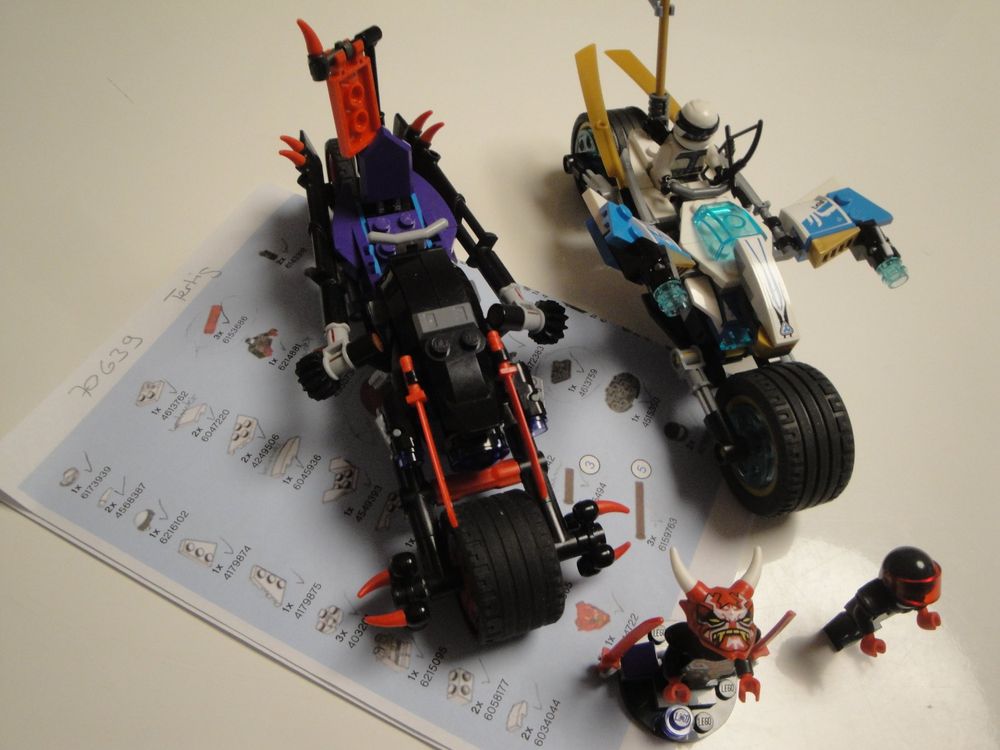 LEGO Ninjago 70639 Street Race of Snake Jaguar (Gebraucht) in Oberentfelden für CHF 22 – mit ...