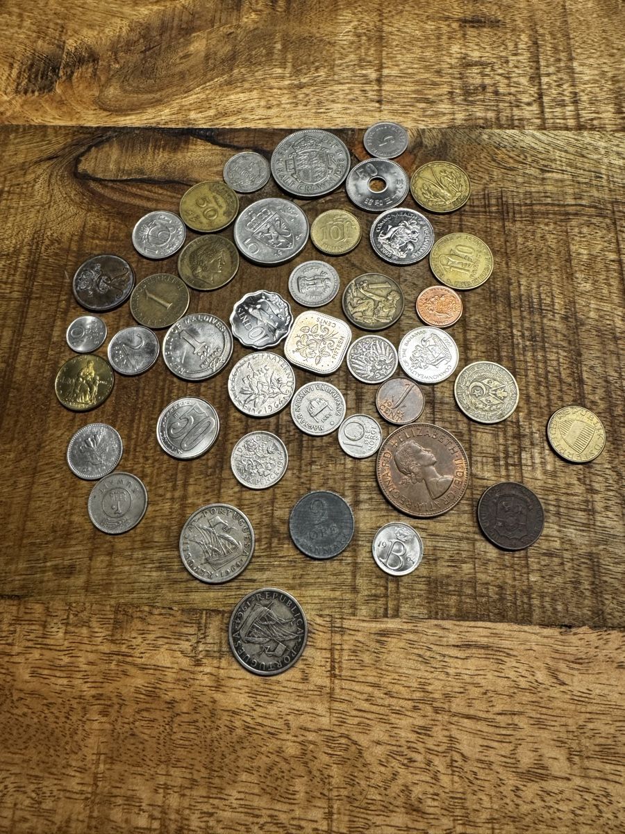 Rare Collection of World Coins - 40+ Coins - Great Value! (Gebraucht ...