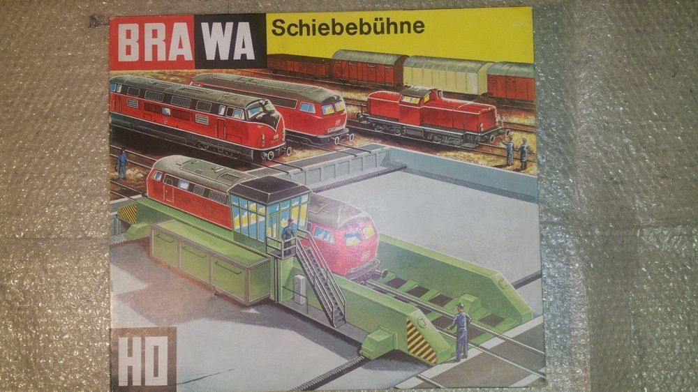 BRAWA Schienenbühne H0 (1180) Y-009 (Défectueux) à Luzern pour CHF 60 ...