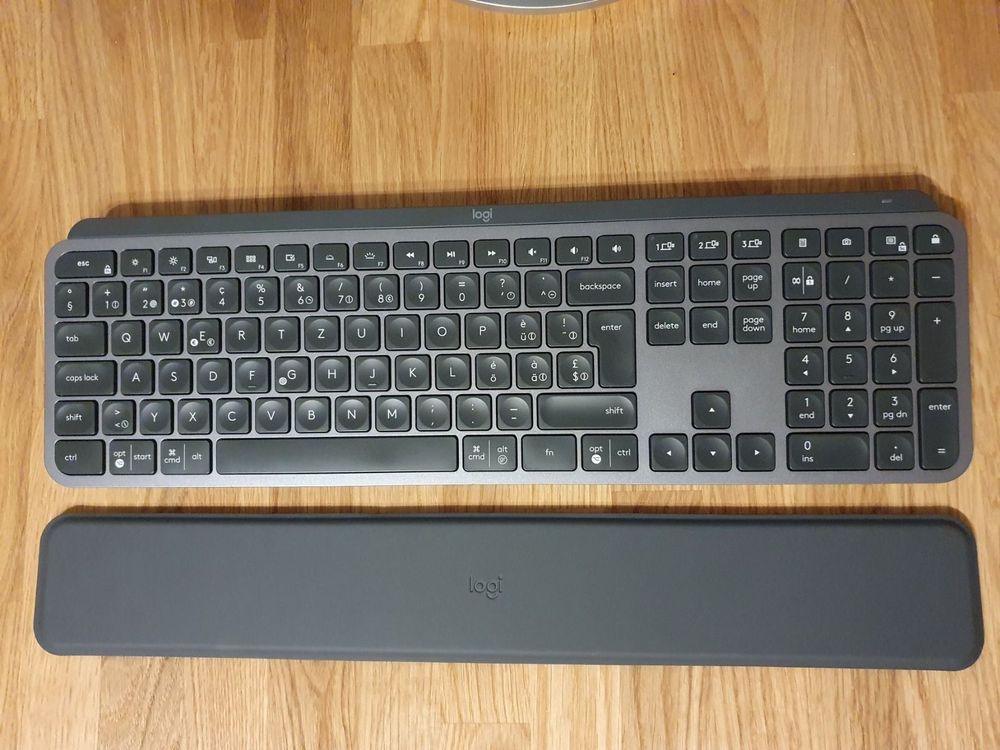 Logitech MX Keys Plus | Kaufen auf Ricardo