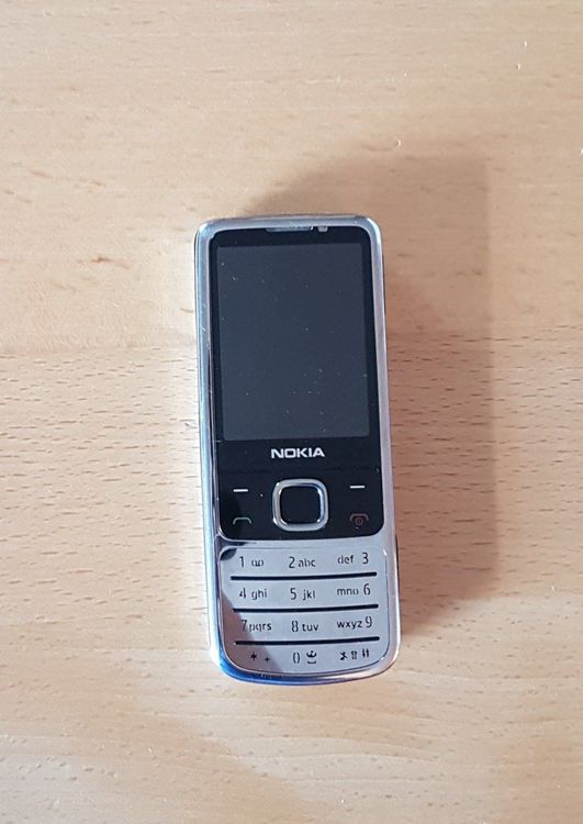Nokia 6700c-1 Silber | Kaufen auf Ricardo