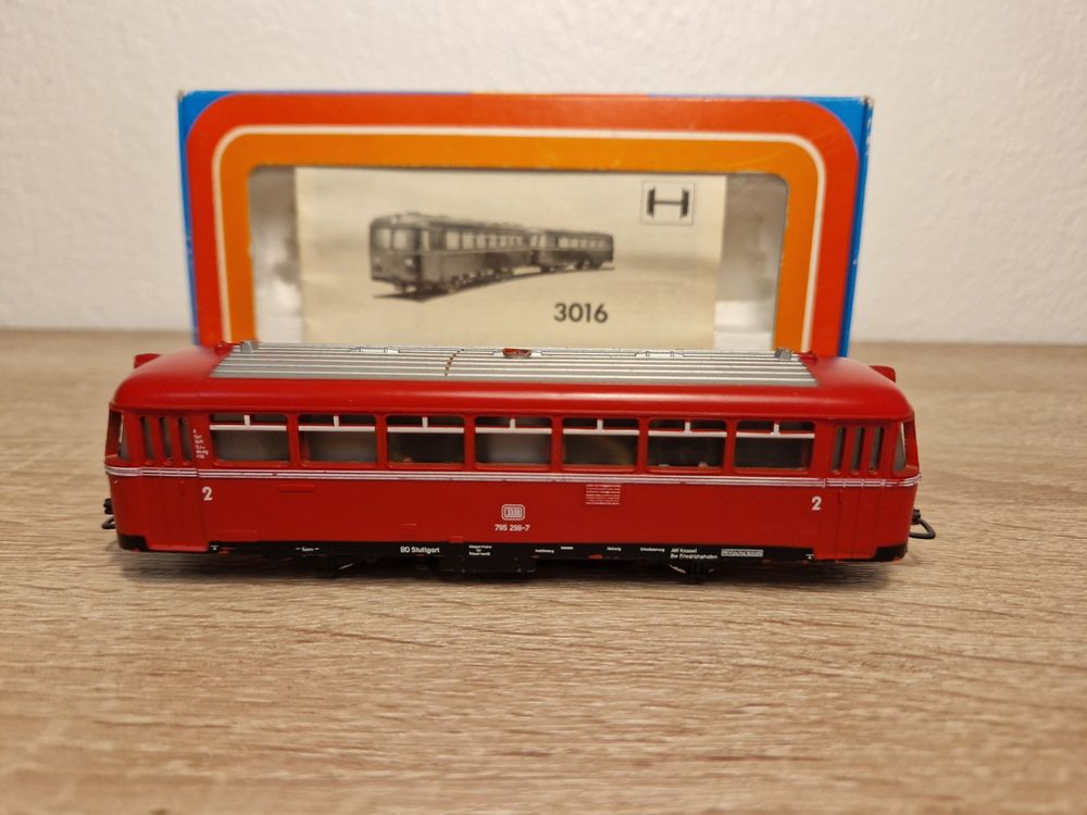 Märklin 3016 Schienenbus Lok DB H0 (6) (Gebraucht) in St-Aubin-Sauges für CHF 35 – mit Lieferung ...