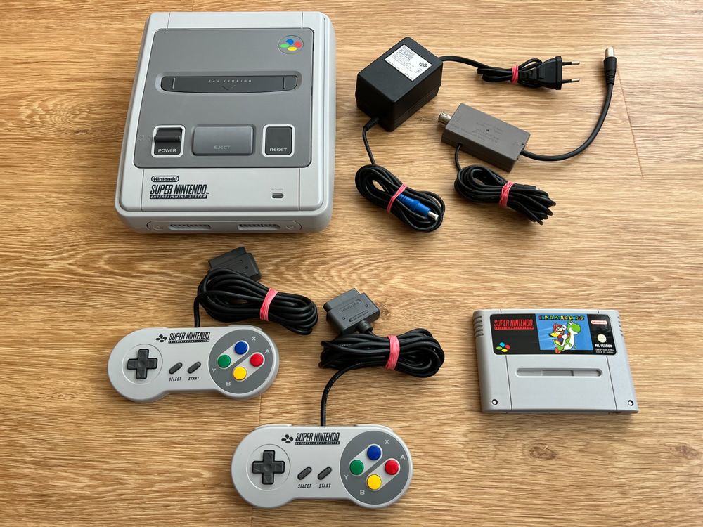Nintendo SNES + 2 Controller + Super Mario World ***TOP*** | Kaufen auf ...