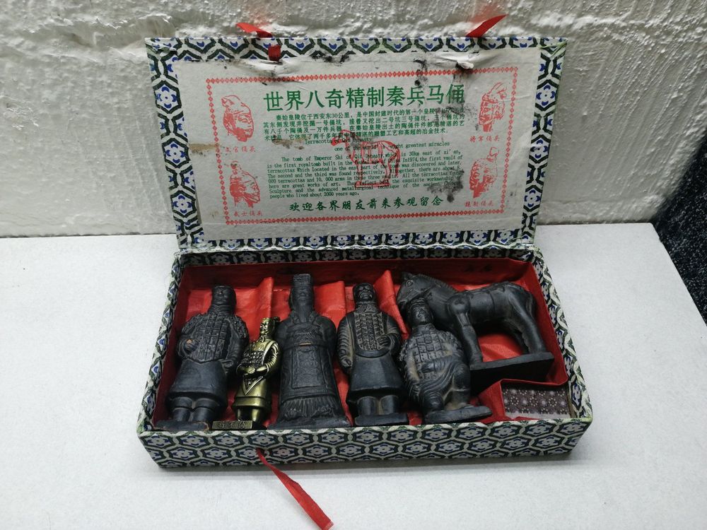 Chinesische Terracotta Figuren | Kaufen auf Ricardo