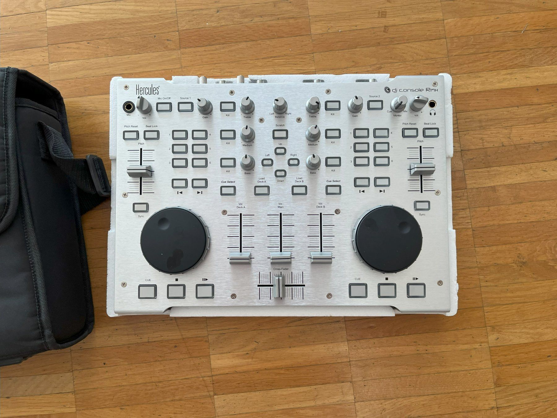 Hercules DJ Console Rmx Controller - Top Zustand! (Neu und ...