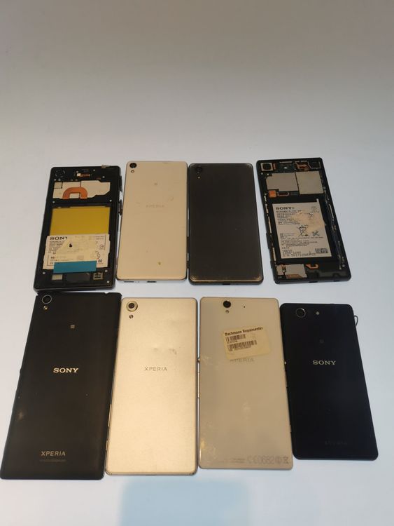 Natels de Sony défectueux dès 1.- (Defekt) in Lausanne für CHF 2 – mit ...