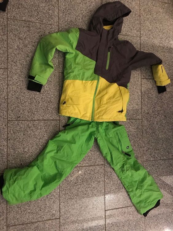 Protest Skianzug mit 2 Skihosen (Gebraucht) in Widnau für CHF 50 – mit ...