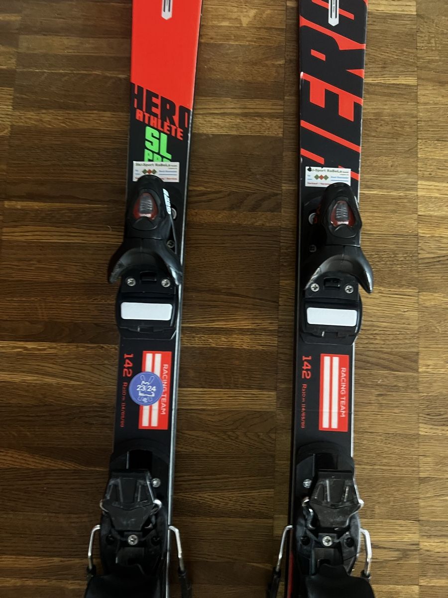 Rossignol Hero Athlete SL pro 142cm Ski Alpin Rennski (Gebraucht) in ...