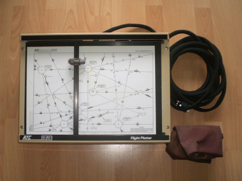 Plotter zu Flugsimulator ATC 610 | Kaufen auf Ricardo