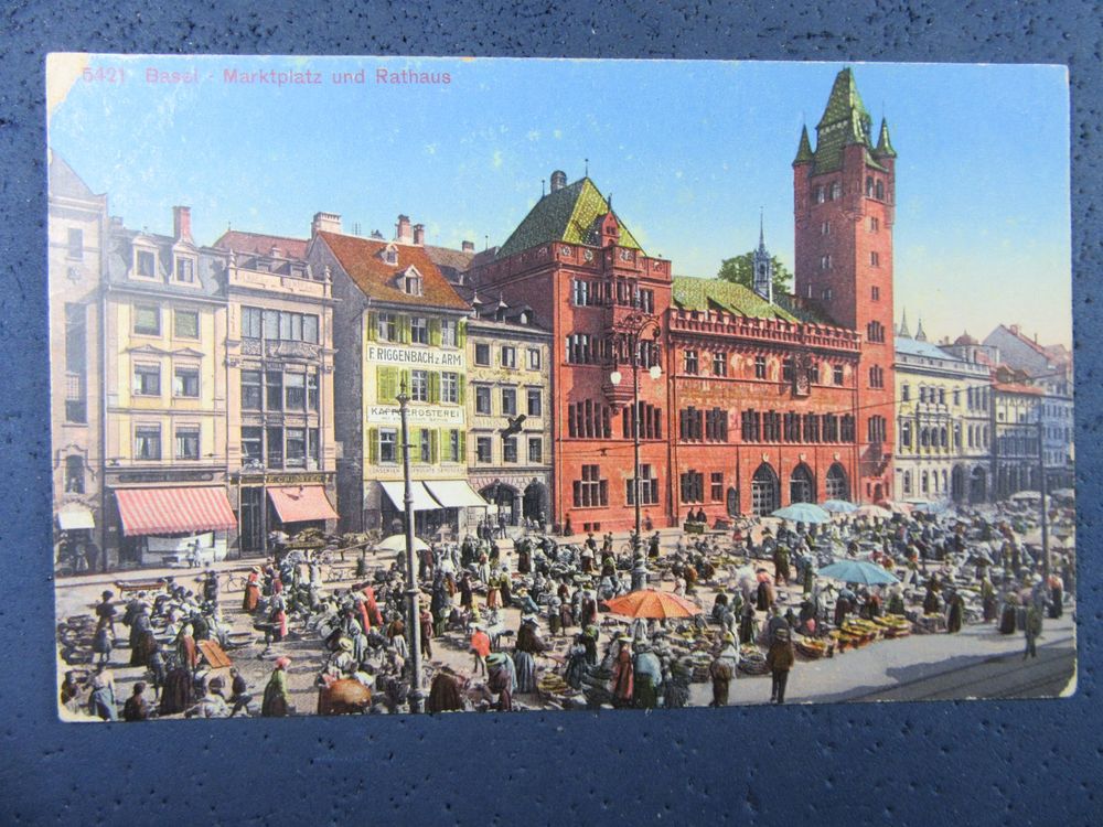 BASEL MARKPLATZ RATHAUS SEHR STARK BELEBT BUGS (Gebraucht) in Ettingen für CHF 0.95 – mit ...