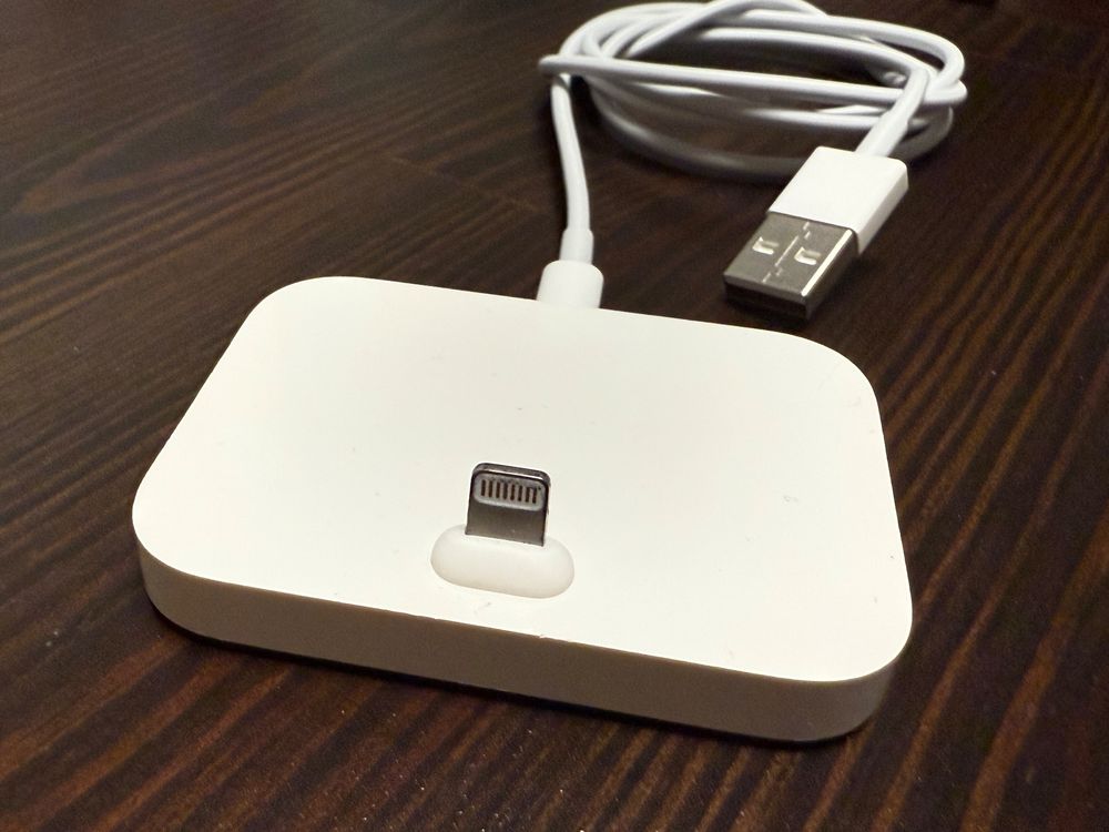 iPhone Lightning Dock weiss, Original Apple | Kaufen auf Ricardo