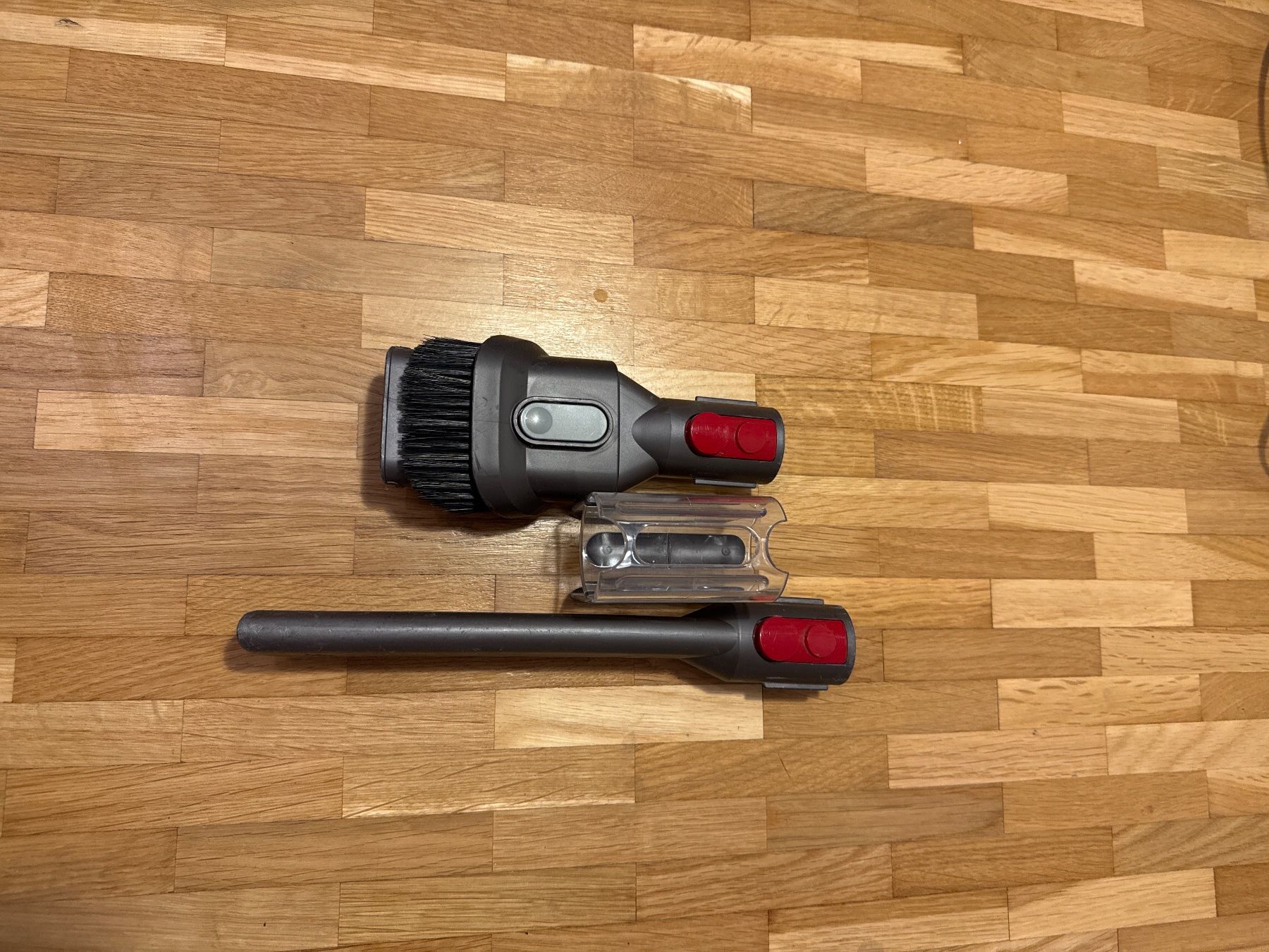 Dyson V11 Zubehör-Set – Kombidüse, Fugendüse & Adapter (D'occasion) à ...