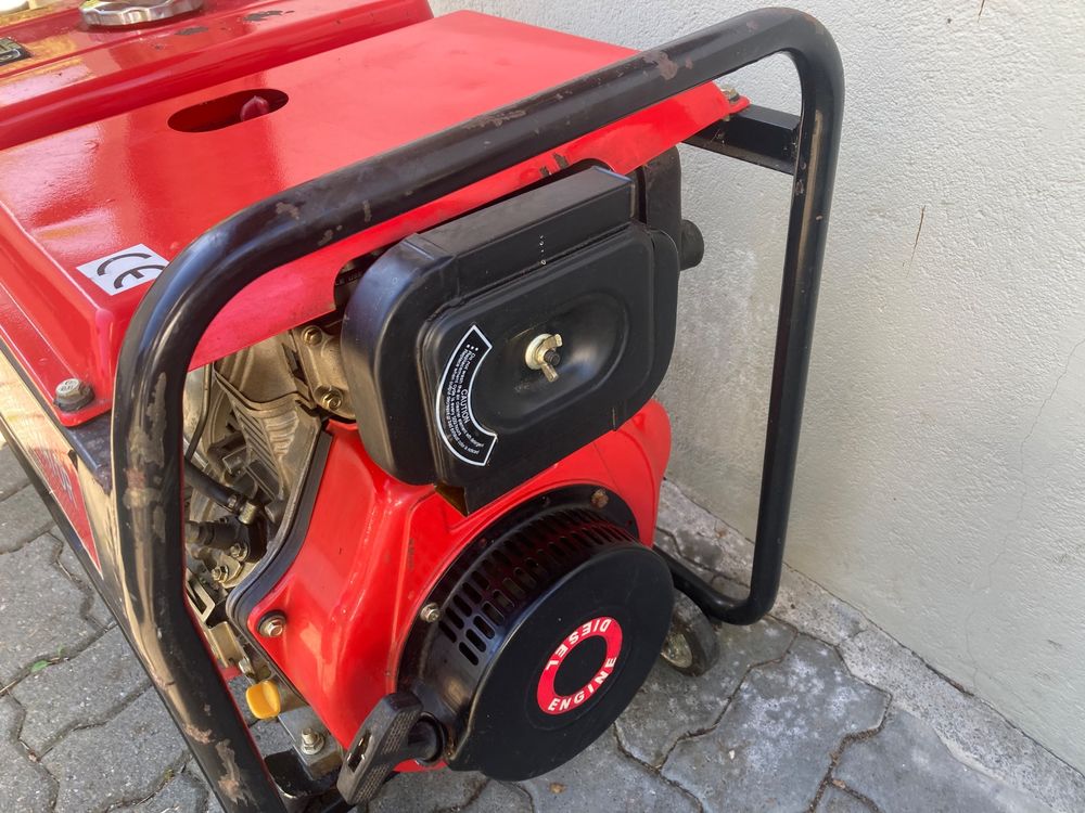 Diesel Generator 5KW /400/230/12 Volt/3 Phasen | Kaufen auf Ricardo