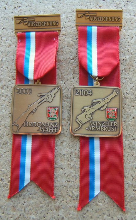 2 SCHÜTZENKRÄNZE / AUSZEICHNUNGEN WINZELER 2003 / 2004 (Gebraucht) in ...