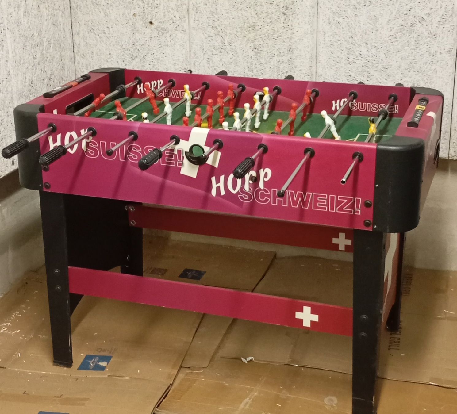 Töggelikasten / Tischfussballtisch Hopp Schwiiz Top Zustand! (Gebraucht ...