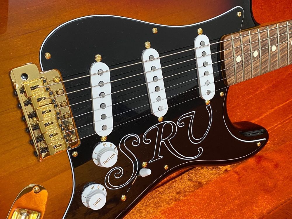 Seltene Fender Stevie Ray Vaughan Signature Stratocaster (Neu und ...