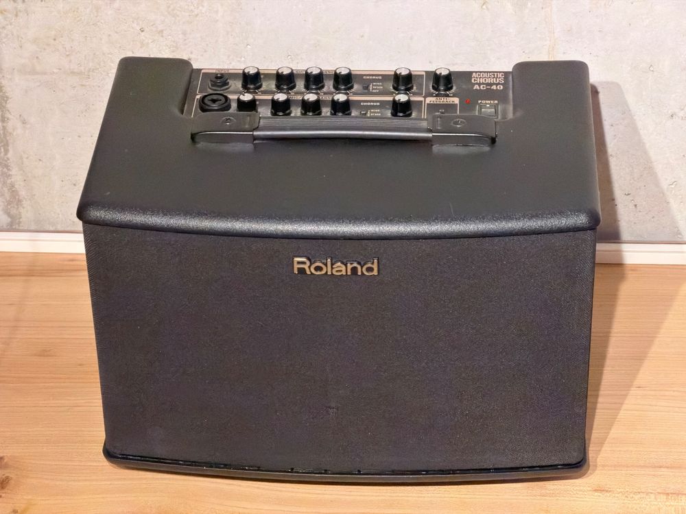 Roland AC-40 Acoustic Chorus Verstärker (D'occasion) à Fahrni b. Thun ...