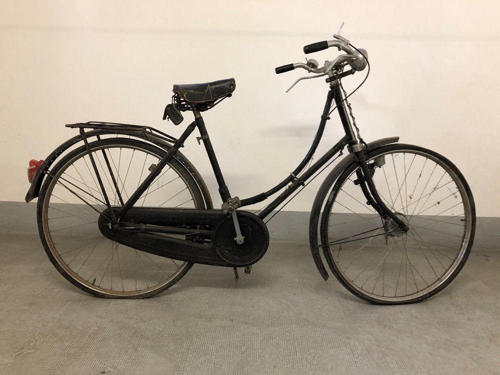 Rare 1937 Ladies loop frame bicycle velo | Kaufen auf Ricardo