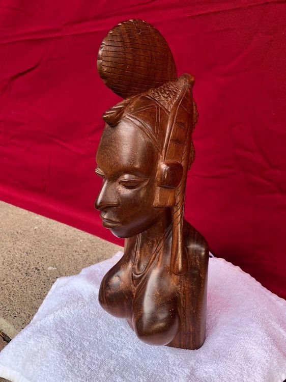 Afrikanische Kunst aus Edel-Holz Figur Kopf (Gebraucht) in Fehraltorf für CHF 30 – mit Lieferung ...