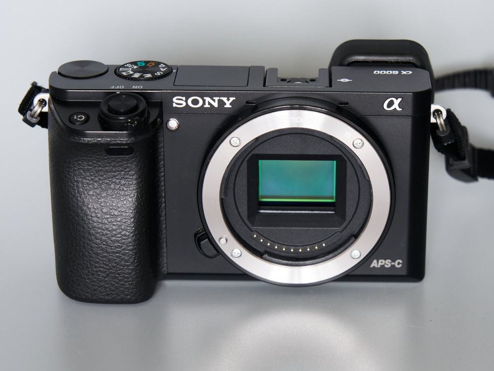 Kamera Sony 6000 (Body) 24 MP | Kaufen auf Ricardo