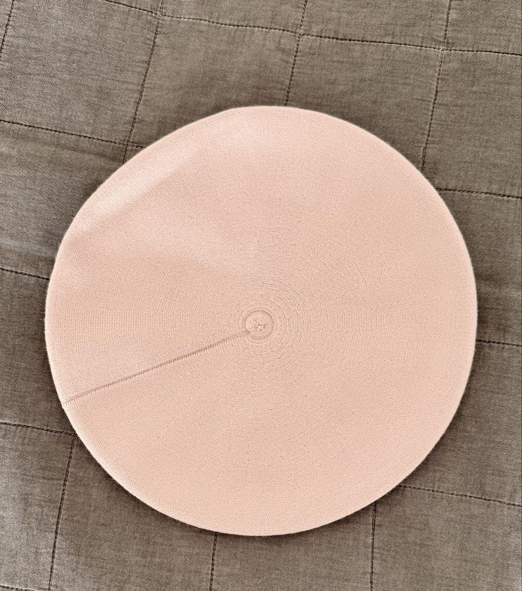 Superbe béret rose poudré avec noeud, neuf ! 🎀 (Neuf avec emballage d ...