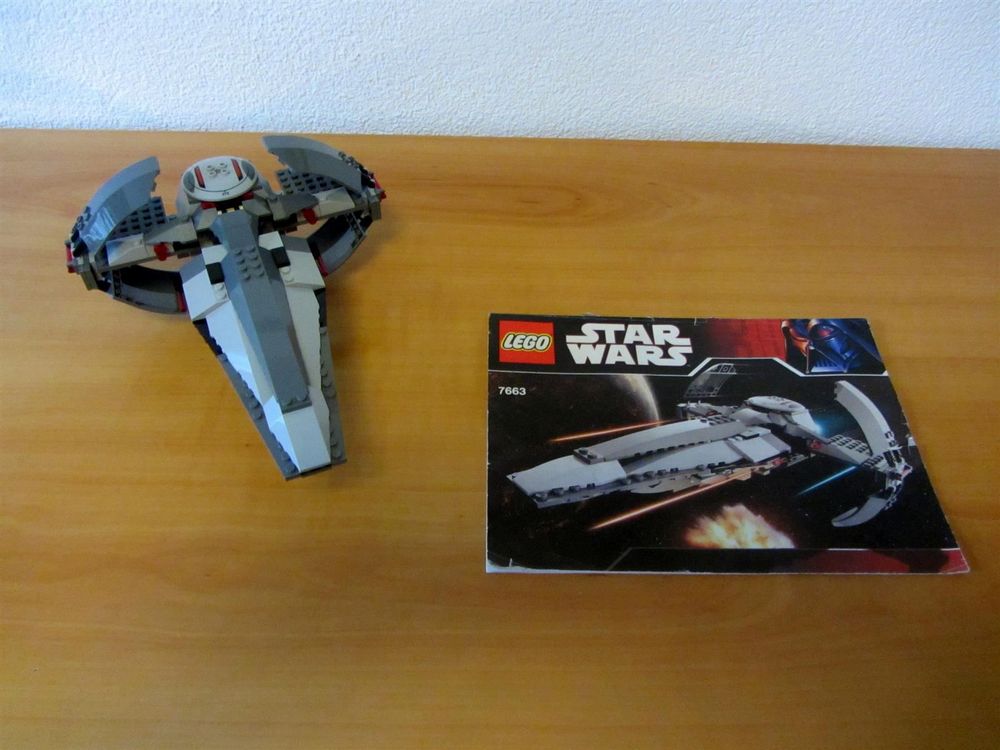 LEGO Star Wars 7663 " Sith Infiltrator " (Gebraucht) in Kreuzlingen für ...