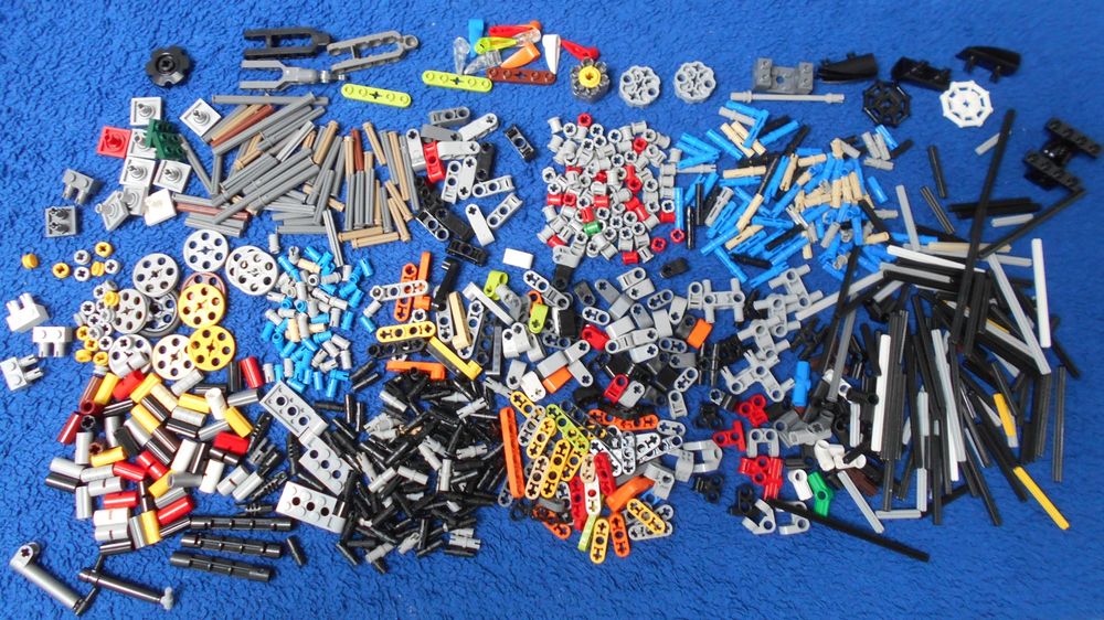 Lego Technik Kleinteile ( Set 369 ) (Gebraucht) in Niederuzwil für CHF 20 – mit Lieferung auf ...