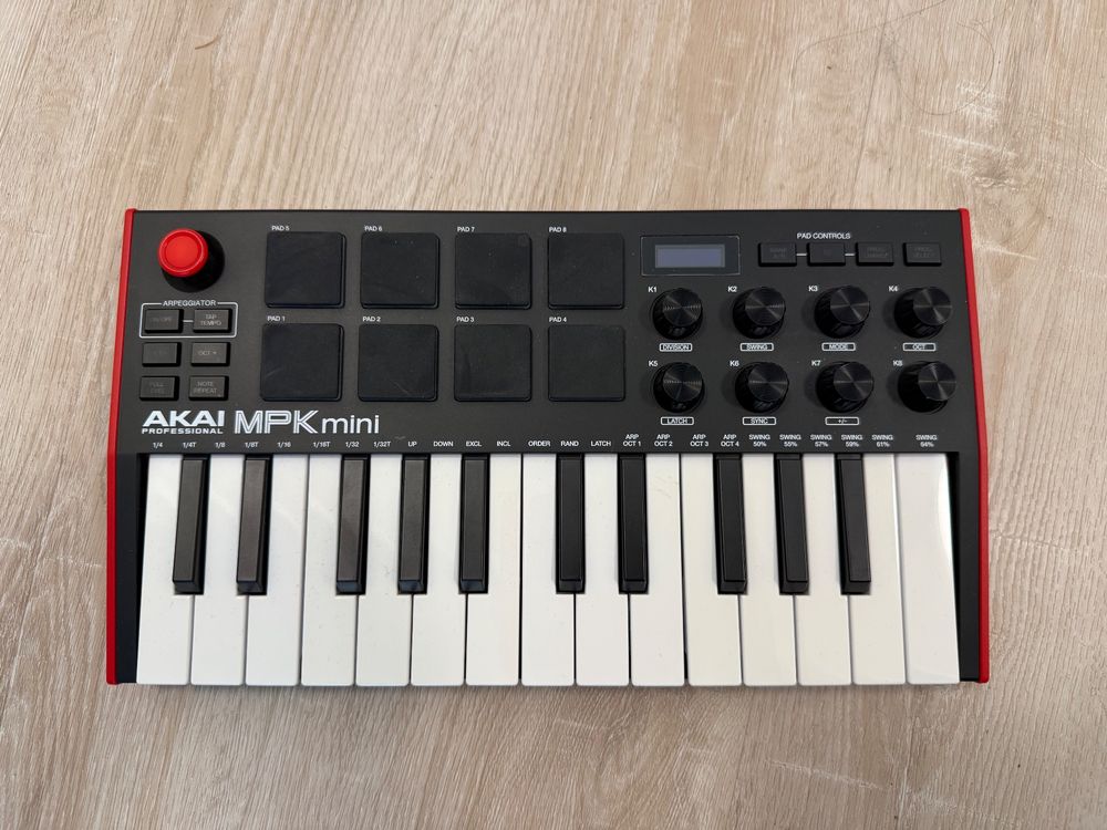 Akaï mini MK3 clavier midi (Gebraucht) in Genève für CHF 40 – mit ...