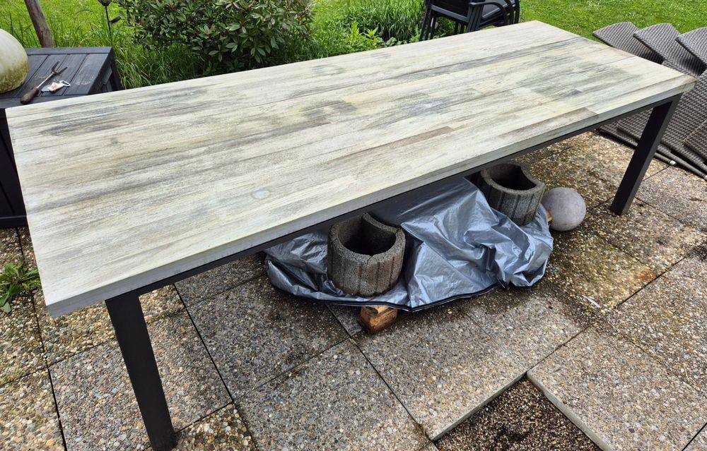 LIFE Timor Mangoholz Tisch (Neu (gemäss Beschreibung)) in Oberhasli für ...