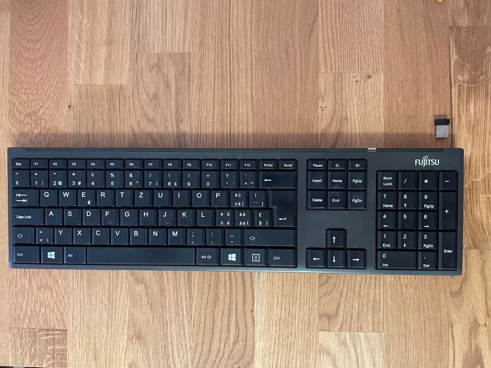 Kabellose Tastatur Fujitsu Keyboard Set LX 390 (Gebraucht) in Biel ...